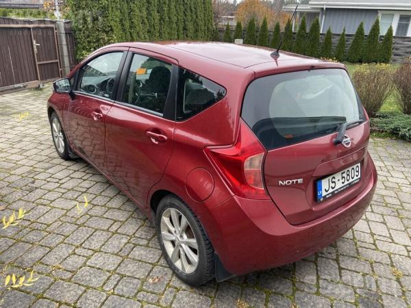 Red Nissan Note 2014 in Riga, with an engine capacity of 1.20 L and mileage of 88 thousand km for 5700 €, photo 4 on AUTOMOTO.COM.LV