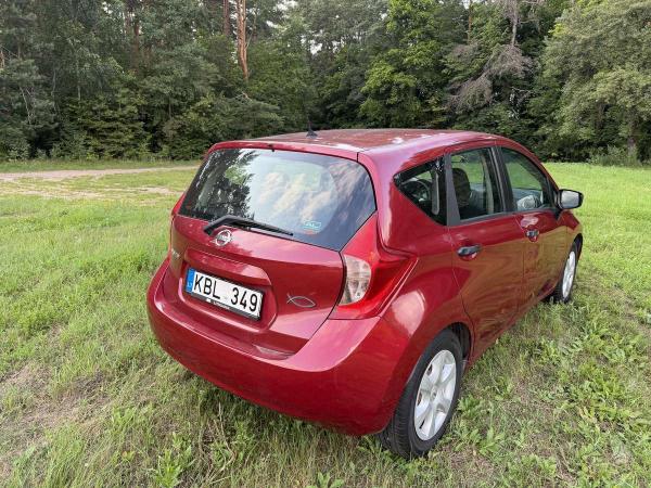 Red Nissan Note 2016 in Vilnius, with an engine capacity of 1.20 L and mileage of 74 thousand km for 4200 €, photo 3 on AUTOMOTO.COM.LV