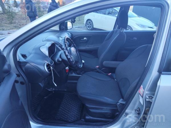 Nissan Note 2008 Rīga, ar dzinēja tilpumu 1.50 L un nobraukumu 314 tūkst. km par 1890 €, foto 8 vietnē AUTOMOTO.COM.LV