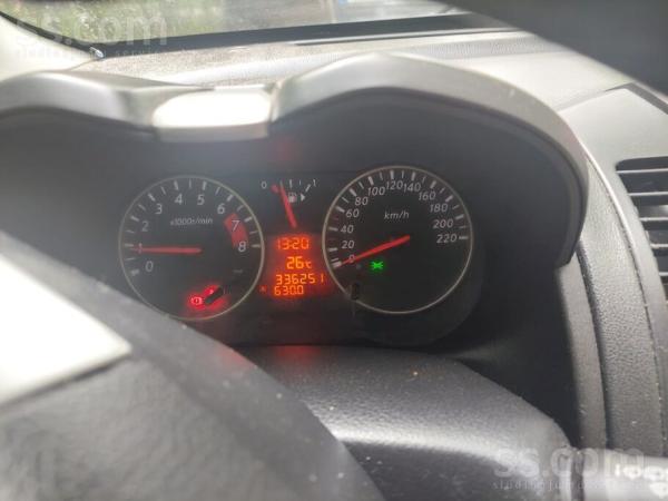 Balts Nissan Note 2012 Rīga, ar dzinēja tilpumu 1.40 L un nobraukumu 336 tūkst. km par 1200 €, foto 6 vietnē AUTOMOTO.COM.LV