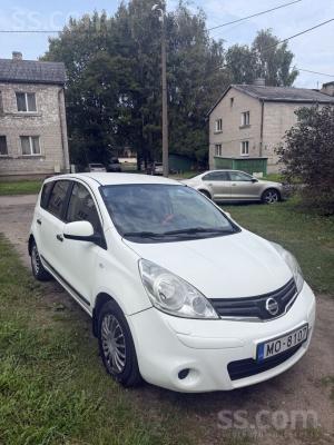 White Nissan Note 2012 in Riga, with an engine capacity of 1.40 L and mileage of 0 thousand km for 1800 €, photo  on AUTOMOTO.COM.LV