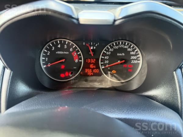 Balts Nissan Note 2012 Rīga, ar dzinēja tilpumu 1.40 L un nobraukumu 0 tūkst. km par 1800 €, foto 5 vietnē AUTOMOTO.COM.LV