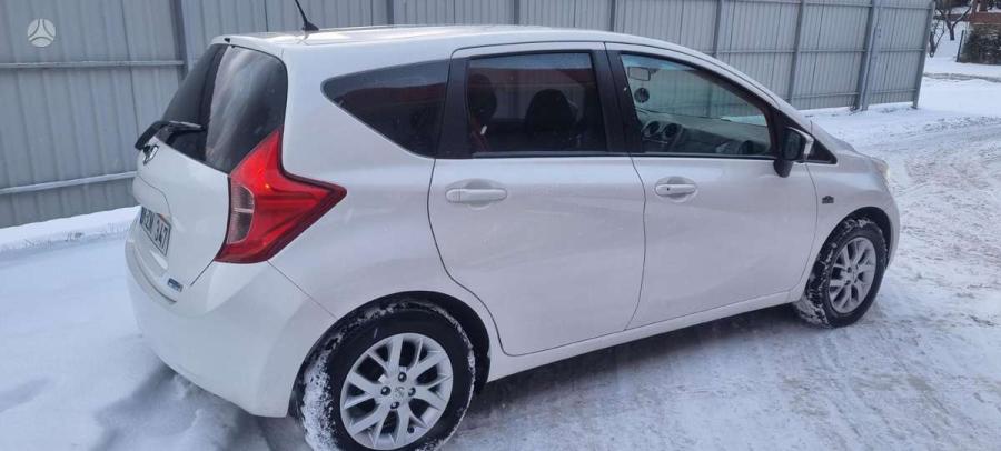 Balts Nissan Note 2014 Prienai, ar dzinēja tilpumu 1.50 L un nobraukumu 240 tūkst. km par 3700 €, foto 4 vietnē AUTOMOTO.COM.LV