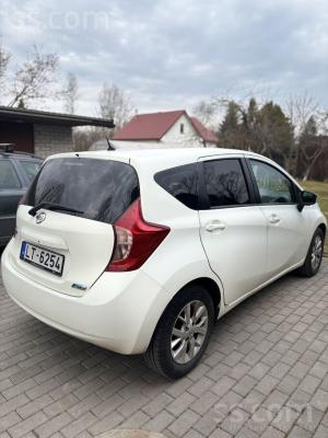 White Nissan Note 2014 in Jurmala, with an engine capacity of 1.50 L and mileage of 140 thousand km for 4200 €, photo 7 on AUTOMOTO.COM.LV