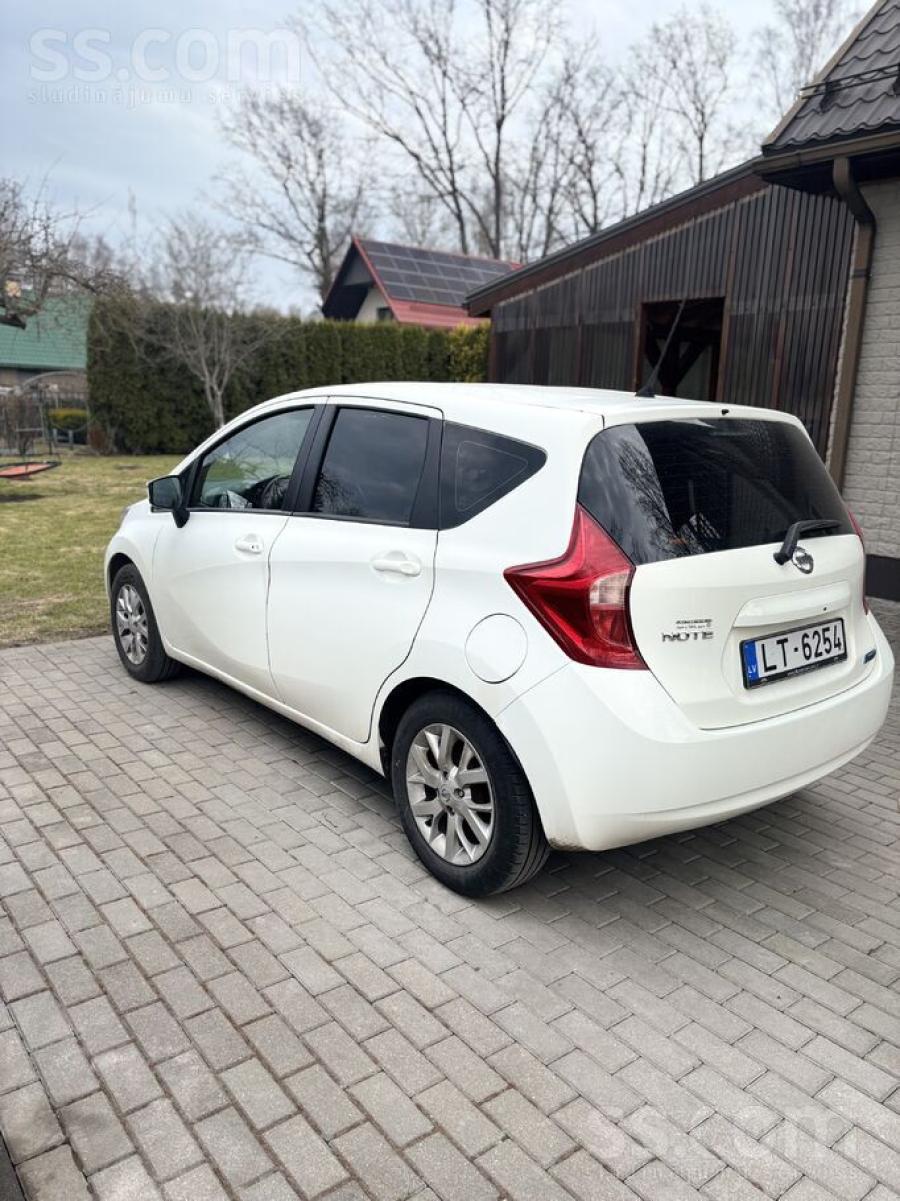 Balts Nissan Note 2014 Jūrmala, ar dzinēja tilpumu 1.50 L un nobraukumu 150 tūkst. km par 4000 €, foto 9 vietnē AUTOMOTO.COM.LV