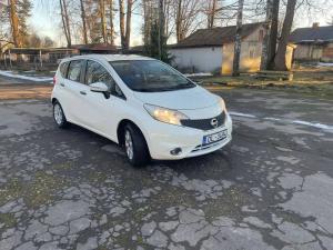 White Nissan Note 2014 in Riga, with an engine capacity of 1.20 L and mileage of 260 thousand km for 1250 €, photo 10 on AUTOMOTO.COM.LV