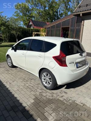 White Nissan Note 2014 in Jurmala, with an engine capacity of 1.50 L and mileage of 152 thousand km for 3900 €, photo 3 on AUTOMOTO.COM.LV