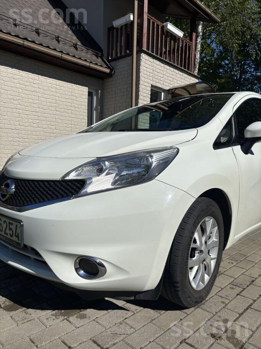 White Nissan Note 2014 in Jurmala, with an engine capacity of 1.50 L and mileage of 152 thousand km for 3900 €, photo 9 on AUTOMOTO.COM.LV