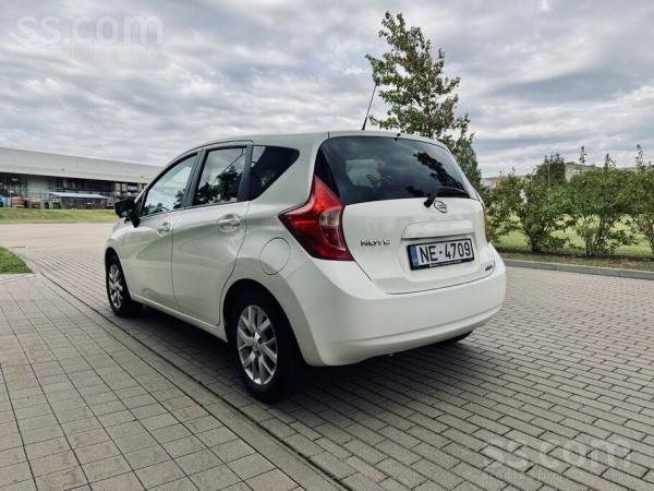 Balts Nissan Note 2015 Jēkabpils, ar dzinēja tilpumu 1.20 L un nobraukumu 109 tūkst. km par 5300 €, foto 3 vietnē AUTOMOTO.COM.LV