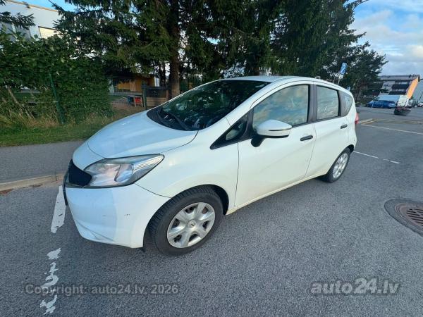 White Nissan Note 2015 in Tallinn, with an engine capacity of 1.20 L and mileage of 187 thousand km for 3500 €, photo 3 on AUTOMOTO.COM.LV