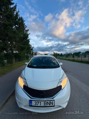 Balts Nissan Note 2015 Tallina, ar dzinēja tilpumu 1.20 L un nobraukumu 187 tūkst. km par 3500 €, foto 5 vietnē AUTOMOTO.COM.LV