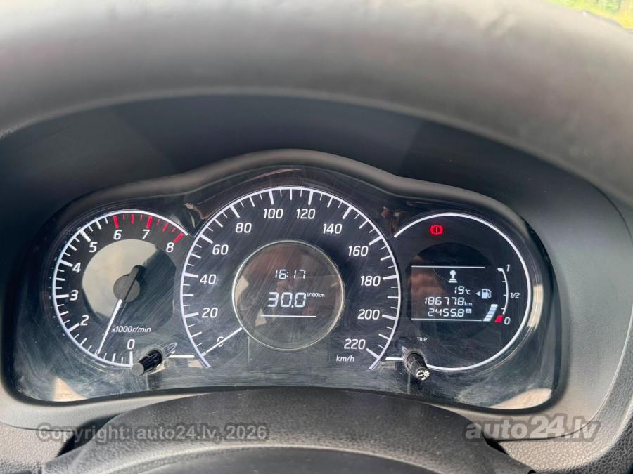 Balts Nissan Note 2015 Tallina, ar dzinēja tilpumu 1.20 L un nobraukumu 187 tūkst. km par 3500 €, foto 9 vietnē AUTOMOTO.COM.LV