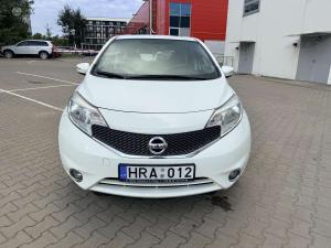 White Nissan Note 2015 in Vilnius, with an engine capacity of 1.20 L and mileage of 217 thousand km for 2400 €, photo 3 on AUTOMOTO.COM.LV