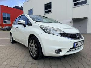 White Nissan Note 2015 in Vilnius, with an engine capacity of 1.20 L and mileage of 217 thousand km for 2400 €, photo 4 on AUTOMOTO.COM.LV
