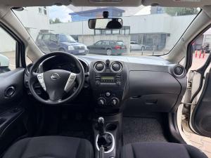 White Nissan Note 2015 in Vilnius, with an engine capacity of 1.20 L and mileage of 217 thousand km for 2400 €, photo 10 on AUTOMOTO.COM.LV