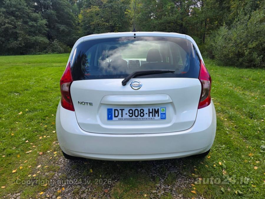 Balts Nissan Note 2015 Pērnava, ar dzinēja tilpumu 1.20 L un nobraukumu 148 tūkst. km par 4900 €, foto 6 vietnē AUTOMOTO.COM.LV