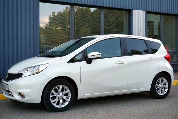 Balts Nissan Note 2017 Rīga, ar dzinēja tilpumu 1.50 L un nobraukumu 127 tūkst. km par 6970 €, foto 5 vietnē AUTOMOTO.COM.LV