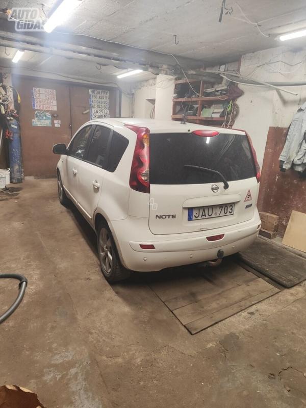 Balts Nissan Note 2011 Kauņa, ar dzinēja tilpumu 1.50 L un nobraukumu 247 tūkst. km par 1700 €, foto 4 vietnē AUTOMOTO.COM.LV