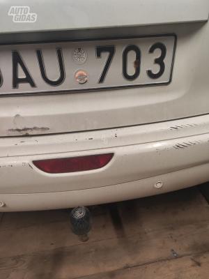White Nissan Note 2011 in Kaunas, with an engine capacity of 1.50 L and mileage of 247 thousand km for 1500 €, photo 5 on AUTOMOTO.COM.LV