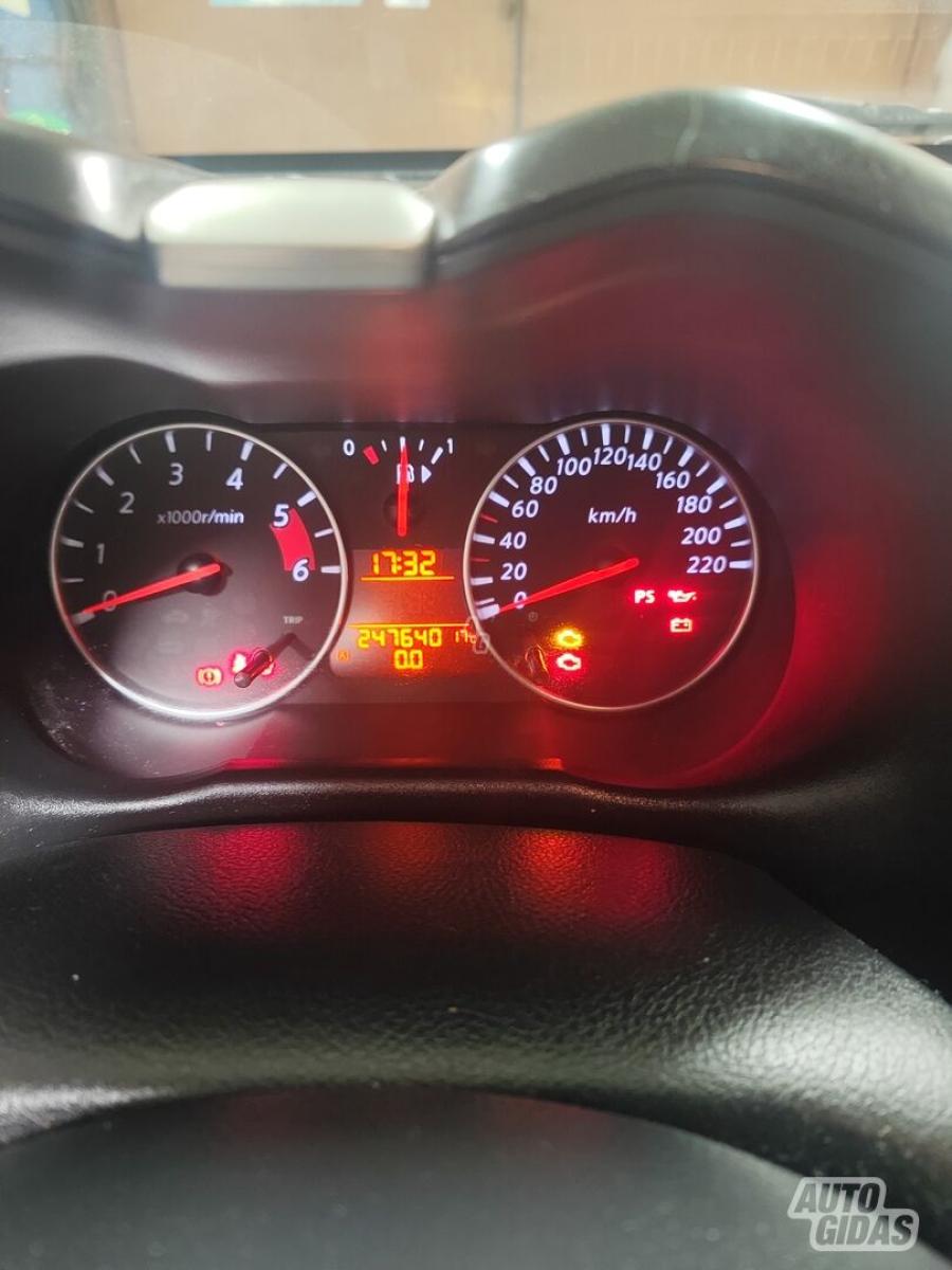 White Nissan Note 2011 in Kaunas, with an engine capacity of 1.50 L and mileage of 247 thousand km for 1500 €, photo 12 on AUTOMOTO.COM.LV