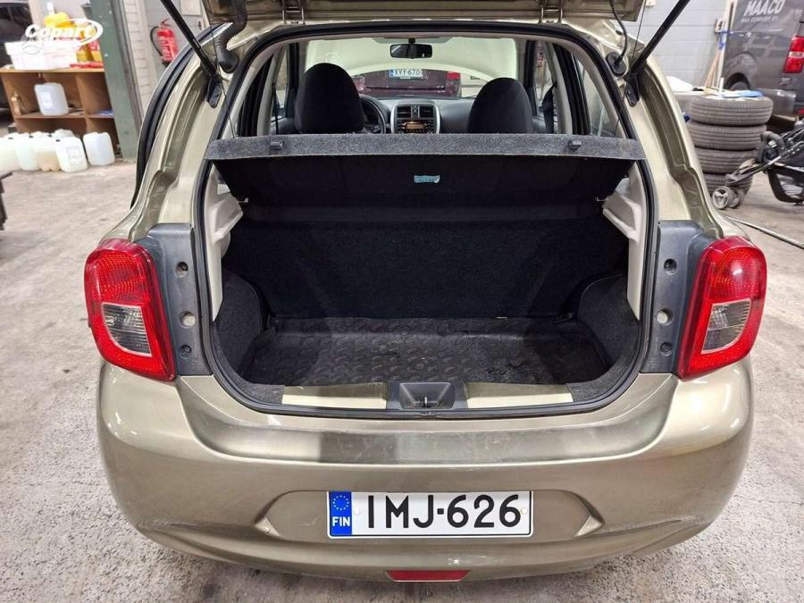 Yellow Nissan Note 2016 in Vilnius, with an engine capacity of 1.20 L and mileage of 72 thousand km for 2888 €, photo 8 on AUTOMOTO.COM.LV