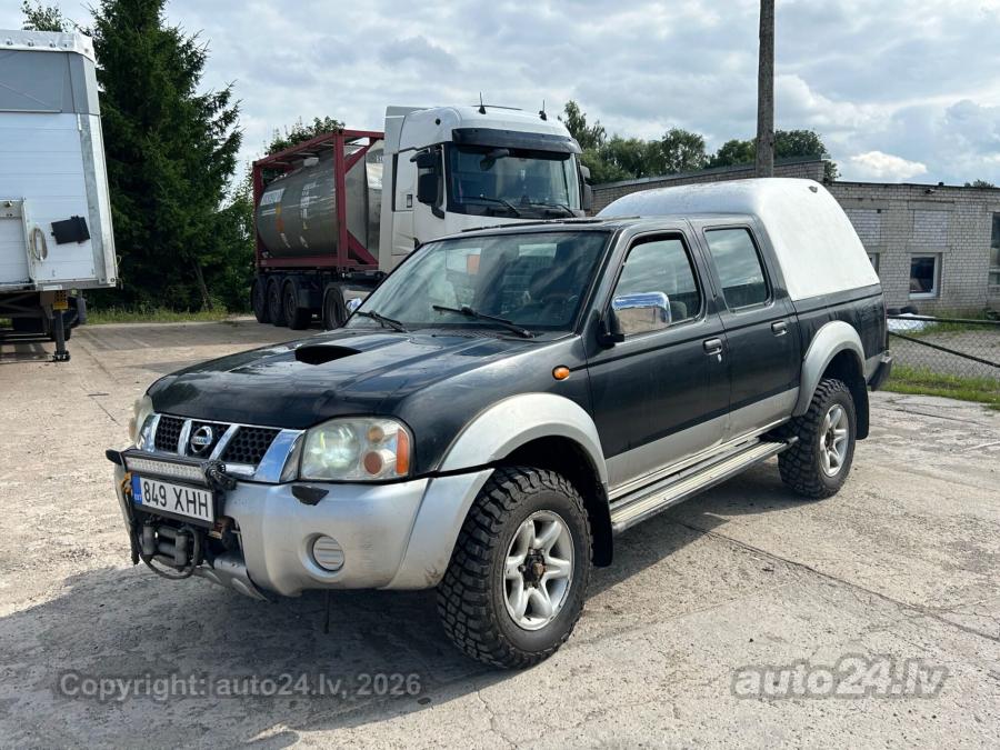 Черный Ниссан НП300 2005 в Таллин, объемом двигателя 2.50 л и пробегом 260 тыс. км за 2800 €, фото 1 на AUTOMOTO.COM.LV