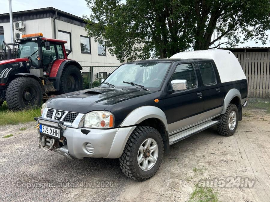 Черный Ниссан НП300 2005 в Таллин, объемом двигателя 2.50 л и пробегом 260 тыс. км за 2300 €, фото 1 на AUTOMOTO.COM.LV