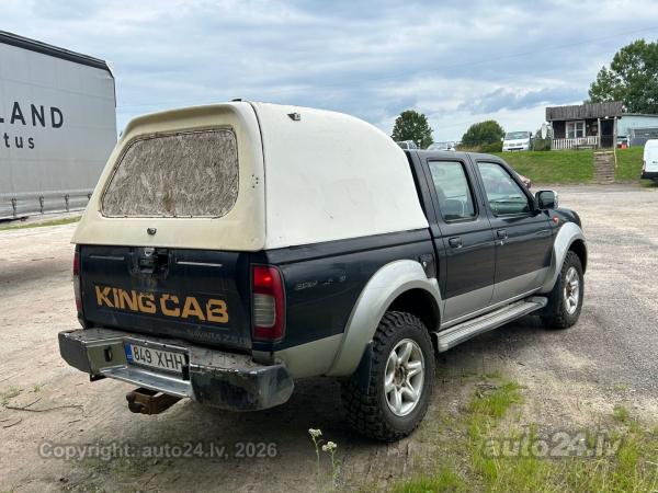 Melns Nissan NP300 2005 Tallina, ar dzinēja tilpumu 2.50 L un nobraukumu 260 tūkst. km par 2300 €, foto 5 vietnē AUTOMOTO.COM.LV