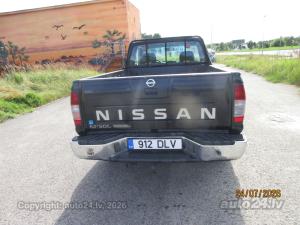 Melns Nissan NP300 2011 Tallina, ar dzinēja tilpumu 2.50 L un nobraukumu 272 tūkst. km par 7100 €, foto 5 vietnē AUTOMOTO.COM.LV