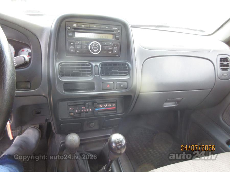 Melns Nissan NP300 2011 Tallina, ar dzinēja tilpumu 2.50 L un nobraukumu 272 tūkst. km par 7100 €, foto 12 vietnē AUTOMOTO.COM.LV