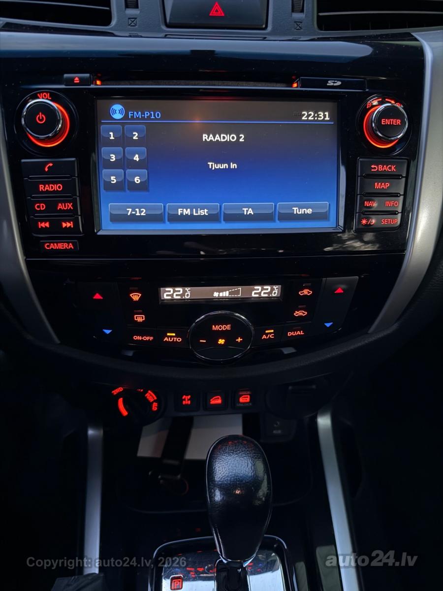 Melns Nissan NP300 2017 Tallina, ar dzinēja tilpumu 2.30 L un nobraukumu 295 tūkst. km par 16000 €, foto 10 vietnē AUTOMOTO.COM.LV