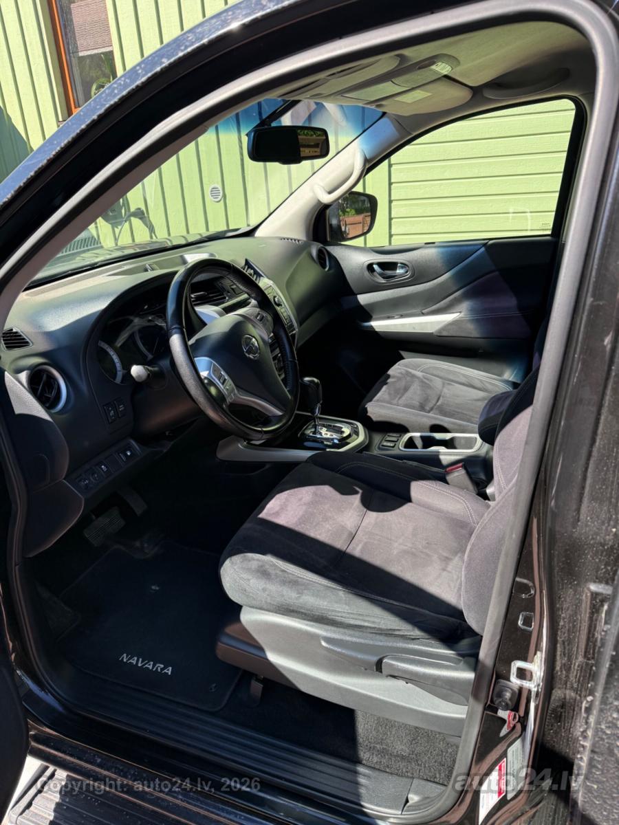 Melns Nissan NP300 2017 Tallina, ar dzinēja tilpumu 2.30 L un nobraukumu 295 tūkst. km par 16000 €, foto 12 vietnē AUTOMOTO.COM.LV