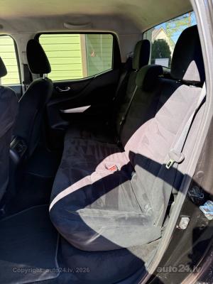 Melns Nissan NP300 2017 Tallina, ar dzinēja tilpumu 2.30 L un nobraukumu 295 tūkst. km par 16000 €, foto 15 vietnē AUTOMOTO.COM.LV