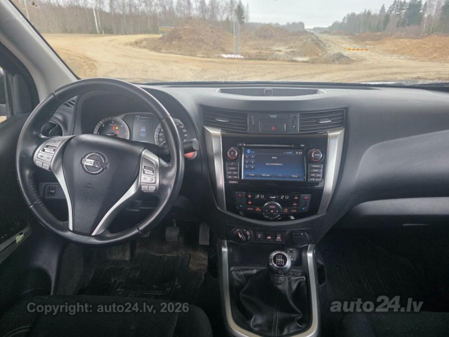 Brūns Nissan NP300 2016 Rapla, ar dzinēja tilpumu 2.30 L un nobraukumu 181 tūkst. km par 15000 €, foto 6 vietnē AUTOMOTO.COM.LV