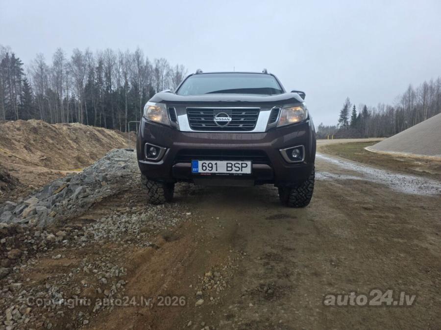 Brūns Nissan NP300 2016 Rapla, ar dzinēja tilpumu 2.30 L un nobraukumu 181 tūkst. km par 15000 €, foto 10 vietnē AUTOMOTO.COM.LV