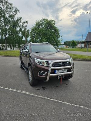 Brūns Nissan NP300 2016 Tallina, ar dzinēja tilpumu 2.30 L un nobraukumu 234 tūkst. km par 17000 €, foto  vietnē AUTOMOTO.COM.LV