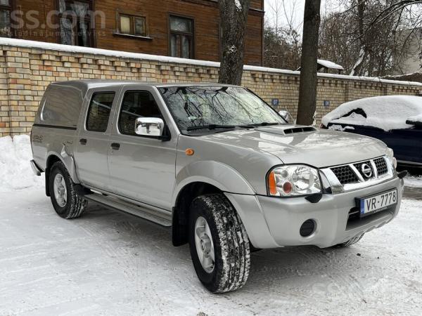 Nissan NP300 2012 Rīga, ar dzinēja tilpumu 2.50 L un nobraukumu 189 tūkst. km par 7500 €, foto 3 vietnē AUTOMOTO.COM.LV