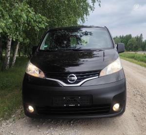 Melns Nissan NV200 2012 Šauļi, ar dzinēja tilpumu 1.50 L un nobraukumu 239 tūkst. km par 5650 €, foto 9 vietnē AUTOMOTO.COM.LV