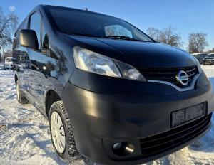 Black Nissan NV200 2014 in Marijampole, with an engine capacity of 1.46 L and mileage of 162 thousand km for 4200 €, photo 6 on AUTOMOTO.COM.LV