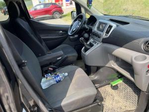Melns Nissan NV200 2016 Viļņa, ar dzinēja tilpumu 1.46 L un nobraukumu 248 tūkst. km par 3700 €, foto 7 vietnē AUTOMOTO.COM.LV