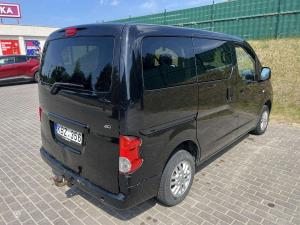 Melns Nissan NV200 2016 Viļņa, ar dzinēja tilpumu 1.46 L un nobraukumu 248 tūkst. km par 3700 €, foto 9 vietnē AUTOMOTO.COM.LV