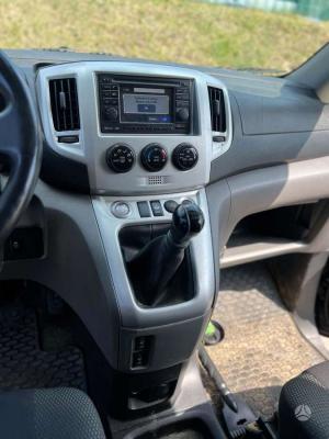 Melns Nissan NV200 2016 Viļņa, ar dzinēja tilpumu 1.46 L un nobraukumu 248 tūkst. km par 3300 €, foto 10 vietnē AUTOMOTO.COM.LV