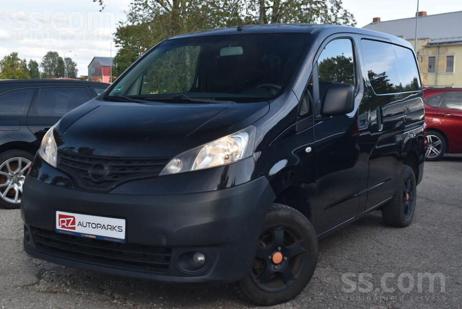 Black Nissan NV200 2012 in Kuldiga, with an engine capacity of 1.50 L and mileage of 0 thousand km for 4990 €, photo 1 on AUTOMOTO.COM.LV