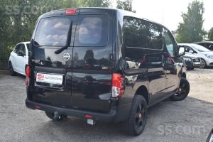 Black Nissan NV200 2012 in Kuldiga, with an engine capacity of 1.50 L and mileage of 0 thousand km for 4990 €, photo 3 on AUTOMOTO.COM.LV