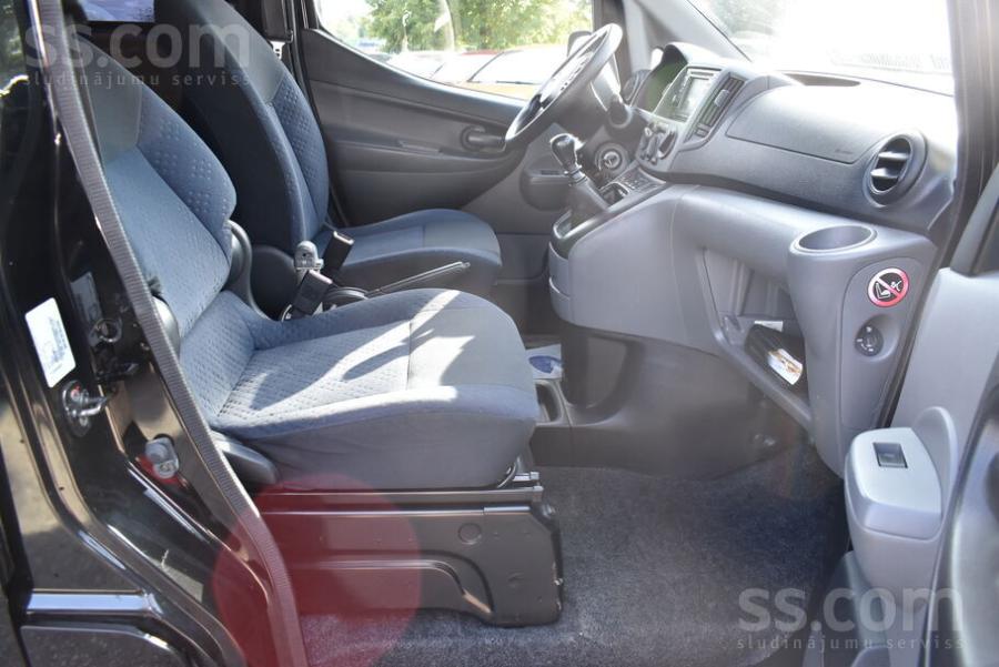 Black Nissan NV200 2012 in Kuldiga, with an engine capacity of 1.50 L and mileage of 0 thousand km for 4990 €, photo 8 on AUTOMOTO.COM.LV