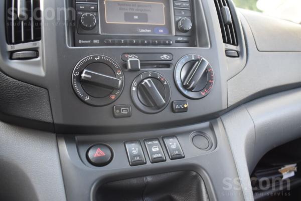 Black Nissan NV200 2012 in Kuldiga, with an engine capacity of 1.50 L and mileage of 0 thousand km for 4990 €, photo 11 on AUTOMOTO.COM.LV