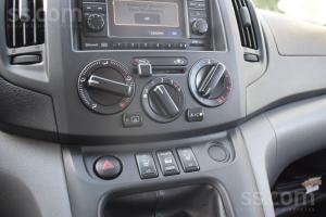 Black Nissan NV200 2012 in Kuldiga, with an engine capacity of 1.50 L and mileage of 0 thousand km for 4990 €, photo 11 on AUTOMOTO.COM.LV