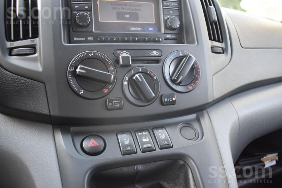 Black Nissan NV200 2012 in Kuldiga, with an engine capacity of 1.50 L and mileage of 0 thousand km for 4990 €, photo 11 on AUTOMOTO.COM.LV