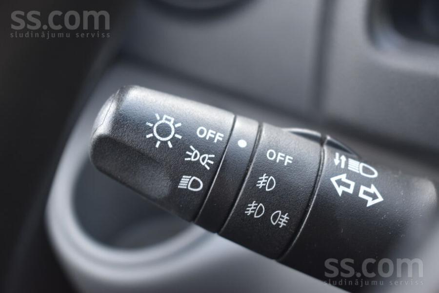 Black Nissan NV200 2012 in Kuldiga, with an engine capacity of 1.50 L and mileage of 0 thousand km for 4990 €, photo 17 on AUTOMOTO.COM.LV