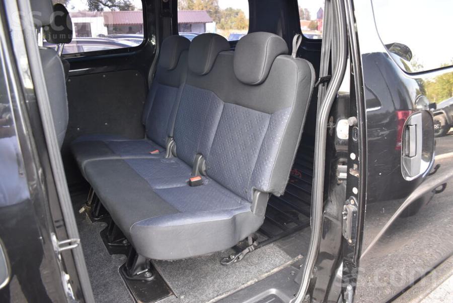 Black Nissan NV200 2012 in Kuldiga, with an engine capacity of 1.50 L and mileage of 0 thousand km for 4990 €, photo 20 on AUTOMOTO.COM.LV